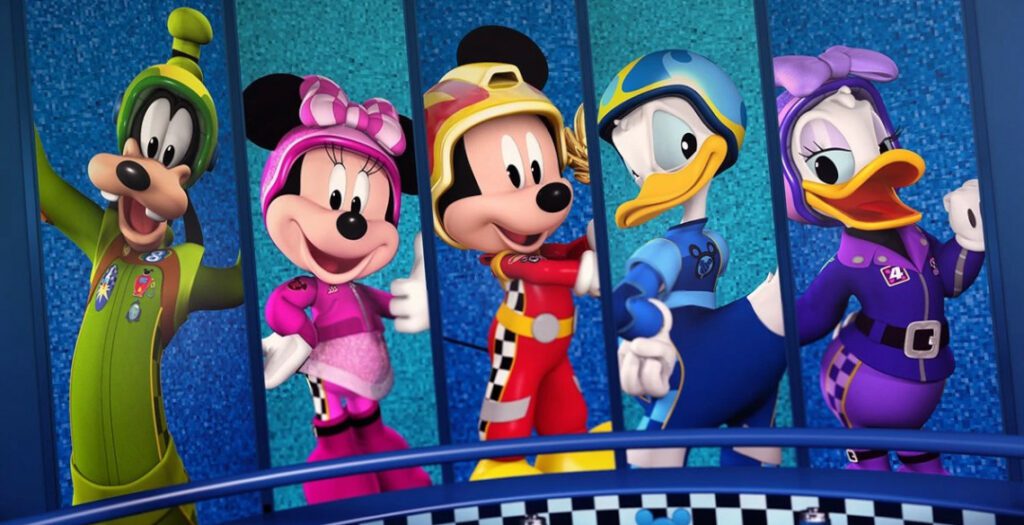 Uma Aventura Sobre Rodas: Mickey para crianças que amam carrinhos